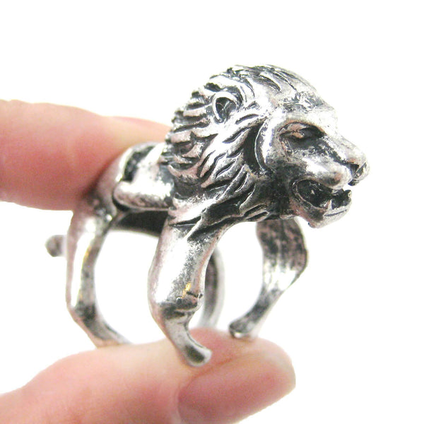 3D Lion Shaped Animal Wrap Armor Knuckle Joint Ring in Silver | DOTOLY